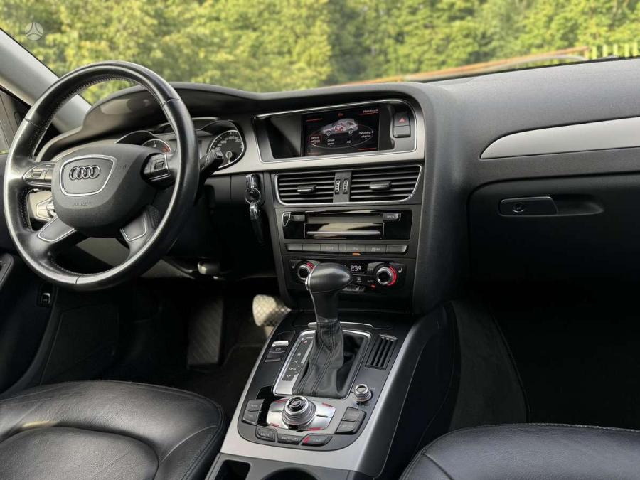 Pelēks Audi A4 2014 Viļņa, ar dzinēja tilpumu 1.97 L un nobraukumu 243 tūkst. km par 8900 €, foto 22 vietnē AUTOMOTO.COM.LV