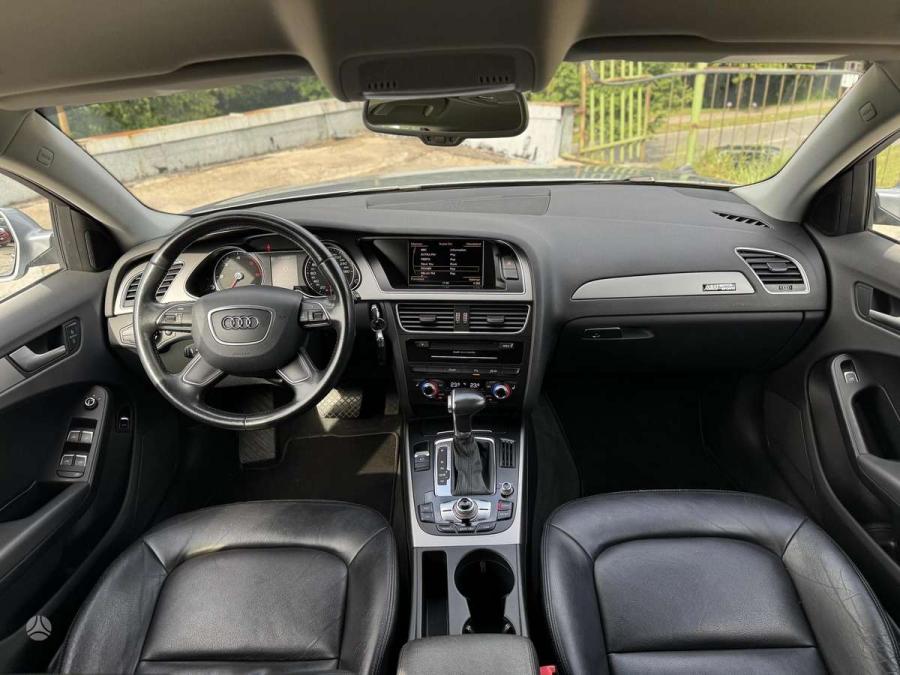 Pelēks Audi A4 2014 Viļņa, ar dzinēja tilpumu 1.97 L un nobraukumu 243 tūkst. km par 8900 €, foto 23 vietnē AUTOMOTO.COM.LV