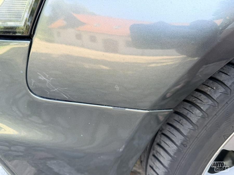 Grey Audi A4 2014 in Silute, with an engine capacity of 2.00 L and mileage of 302 thousand km for 8150 €, photo 27 on AUTOMOTO.COM.LV