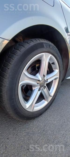Pelēks Audi A4 2014 Jūrmala, ar dzinēja tilpumu 3.00 L un nobraukumu 276 tūkst. km par 6490 €, foto 10 vietnē AUTOMOTO.COM.LV