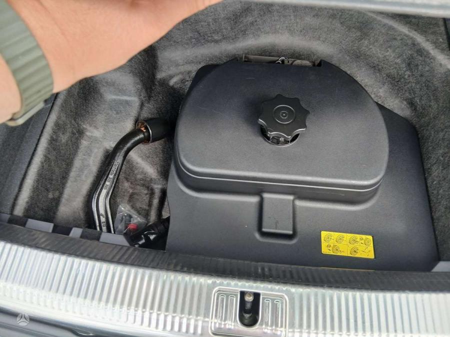 Grey Audi A4 2014 in Marijampole, with an engine capacity of 2.97 L and mileage of 252 thousand km for 6850 €, photo 40 on AUTOMOTO.COM.LV