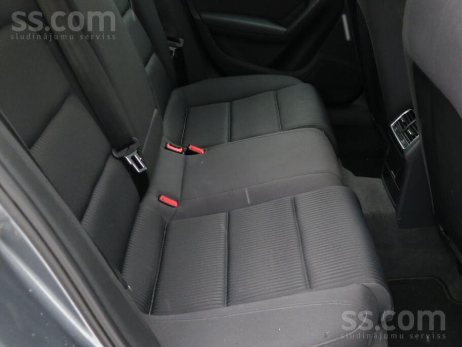 Grey Audi A4 2014 in Jurmala, with an engine capacity of 3.00 L and mileage of 276 thousand km for 6490 €, photo 9 on AUTOMOTO.COM.LV