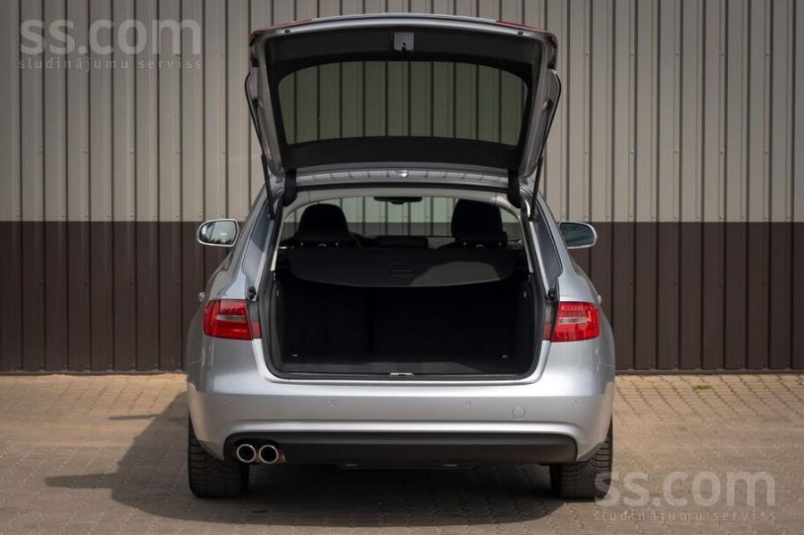 Grey Audi A4 2014 in Talsi, with an engine capacity of 2.00 L and mileage of 223 thousand km for 9950 €, photo 7 on AUTOMOTO.COM.LV