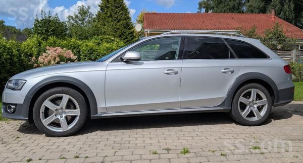 Grey Audi A4 2014 in Riga, with an engine capacity of 2.00 L and mileage of 225 thousand km for 11350 €, photo 5 on AUTOMOTO.COM.LV
