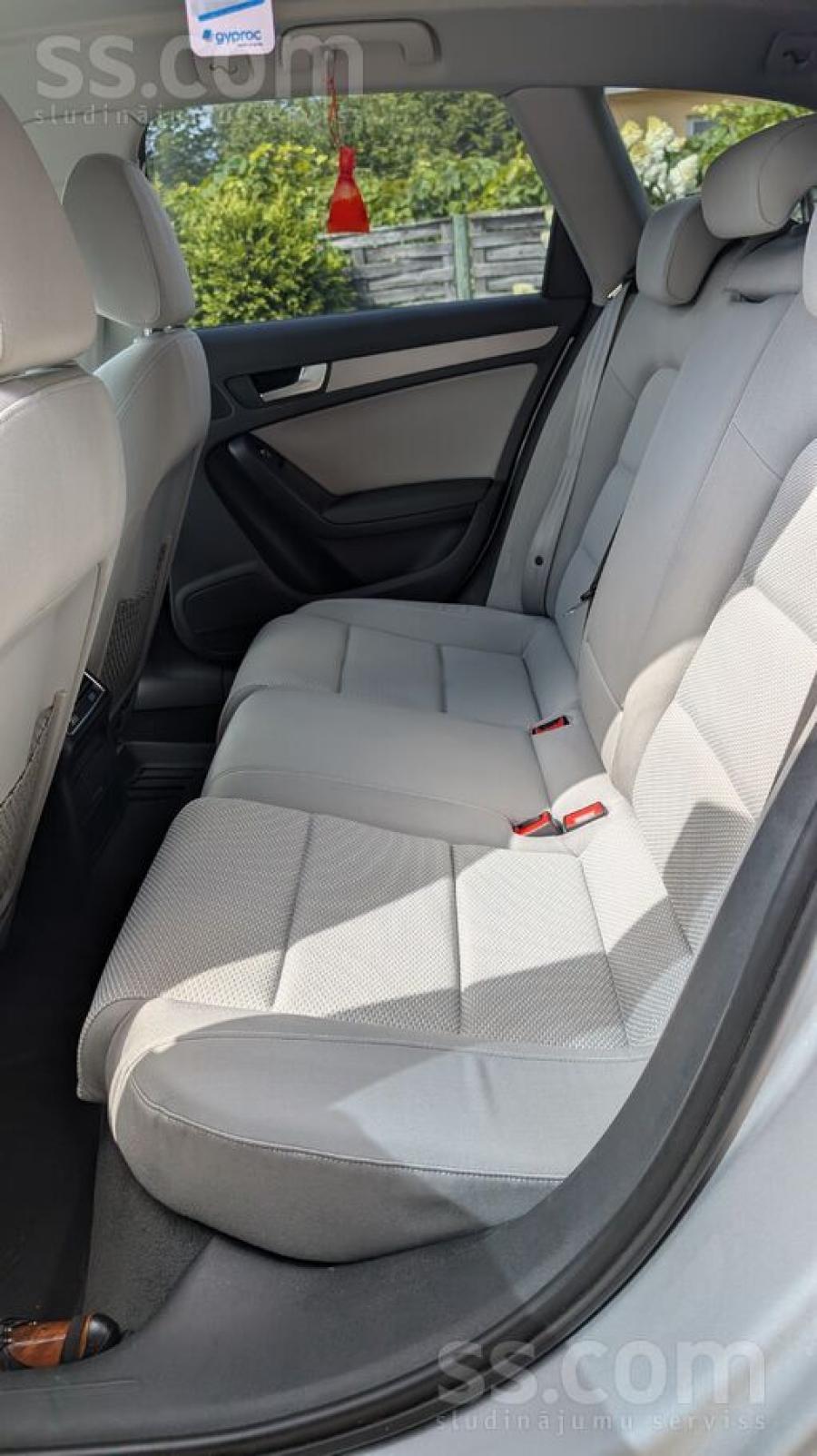 Pelēks Audi A4 2014 Rīga, ar dzinēja tilpumu 2.00 L un nobraukumu 225 tūkst. km par 11350 €, foto 13 vietnē AUTOMOTO.COM.LV