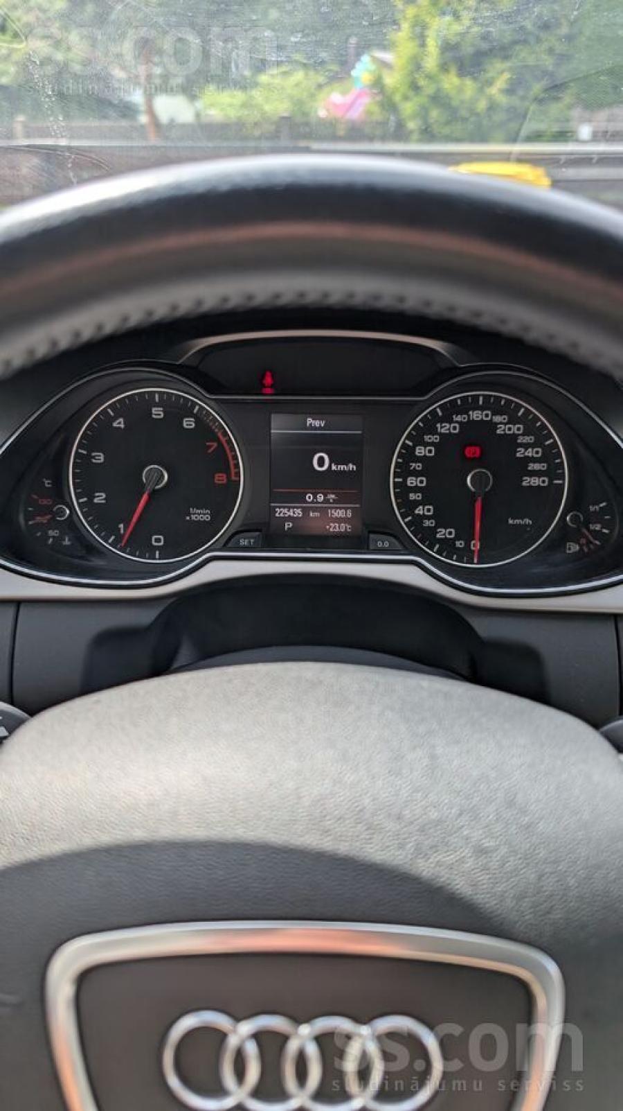 Pelēks Audi A4 2014 Rīga, ar dzinēja tilpumu 2.00 L un nobraukumu 225 tūkst. km par 11350 €, foto 15 vietnē AUTOMOTO.COM.LV