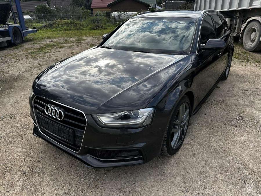 Grey Audi A4 2014 in Prienai, with an engine capacity of 2.97 L and mileage of 305 thousand km for 7700 €, photo 4 on AUTOMOTO.COM.LV