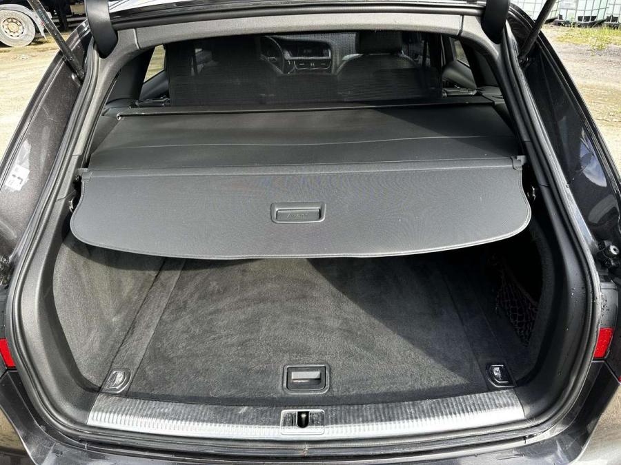Grey Audi A4 2014 in Prienai, with an engine capacity of 2.97 L and mileage of 305 thousand km for 7700 €, photo 16 on AUTOMOTO.COM.LV