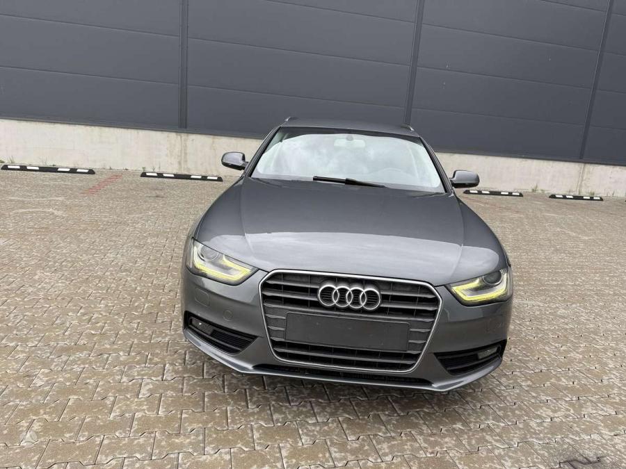 Grey Audi A4 2014 in Siauliai, with an engine capacity of 1.97 L and mileage of 270 thousand km for 5700 €, photo 3 on AUTOMOTO.COM.LV