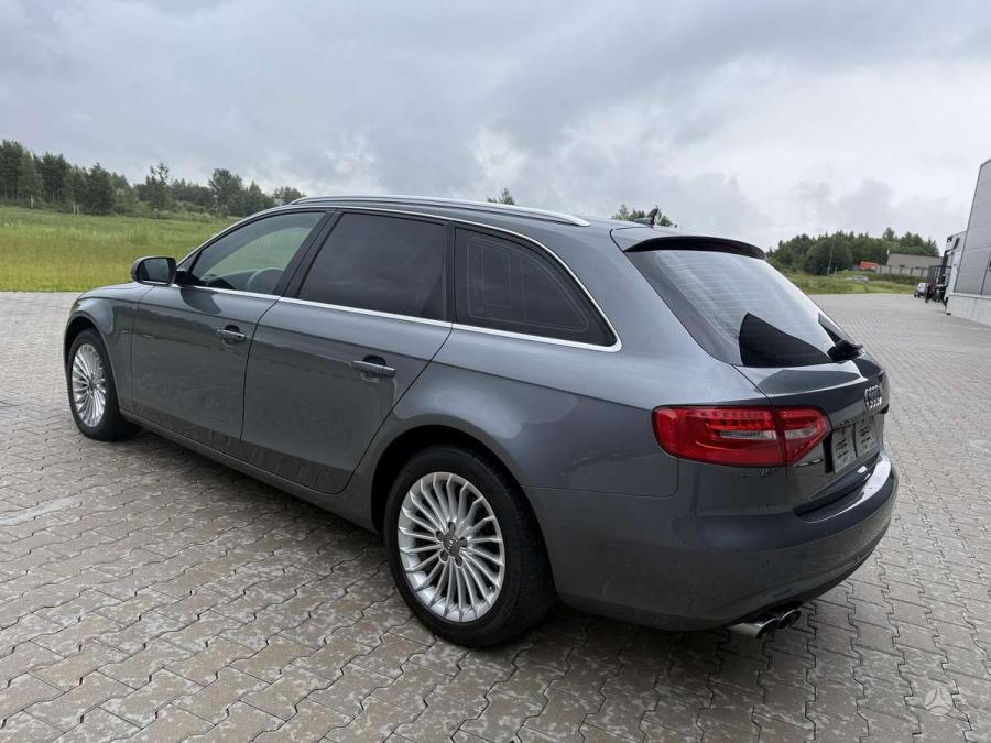 Grey Audi A4 2014 in Siauliai, with an engine capacity of 1.97 L and mileage of 270 thousand km for 5700 €, photo 9 on AUTOMOTO.COM.LV