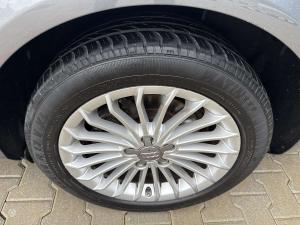 Grey Audi A4 2014 in Siauliai, with an engine capacity of 1.97 L and mileage of 270 thousand km for 5700 €, photo 20 on AUTOMOTO.COM.LV