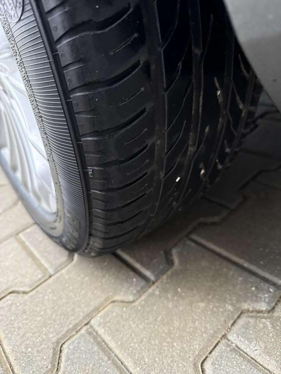 Grey Audi A4 2014 in Siauliai, with an engine capacity of 1.97 L and mileage of 270 thousand km for 5700 €, photo 21 on AUTOMOTO.COM.LV