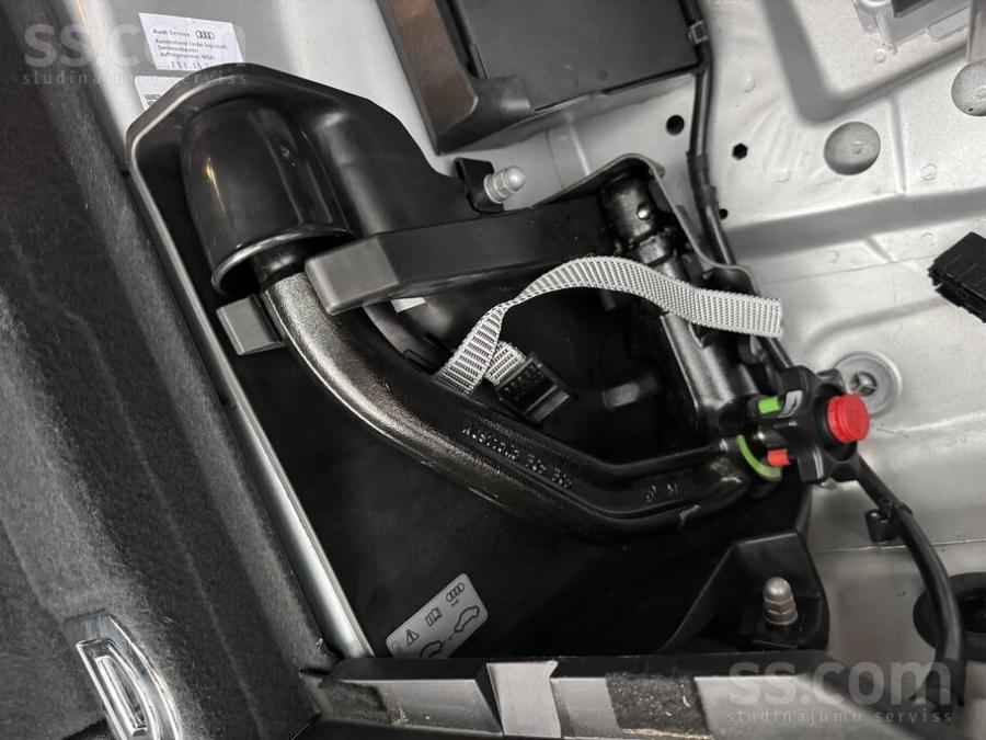 Grey Audi A4 2014 in Jurmala, with an engine capacity of 1.80 L and mileage of 301 thousand km for 7590 €, photo 21 on AUTOMOTO.COM.LV