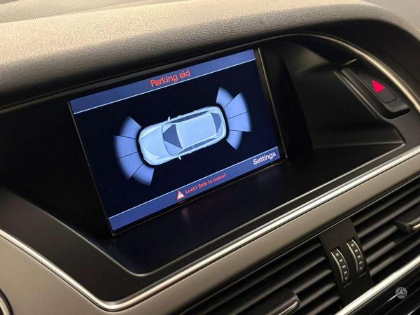 Audi A4 2014 in Marijampole on AUTOMOTO.COM.LV Grey Audi A4 2014 in Marijampole, with an engine capacity of 1.97 L and mileage of 300 thousand km for 8650 €, photo 5 on AUTOMOTO.COM.LV