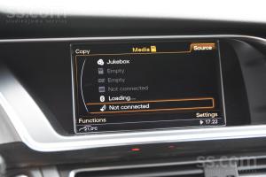 Pelēks Audi A4 2014 Rīga, ar dzinēja tilpumu 3.00 L un nobraukumu 212 tūkst. km par 11990 €, foto 28 vietnē AUTOMOTO.COM.LV