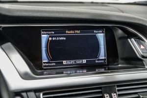 Pelēks Audi A4 2014 Kauņa, ar dzinēja tilpumu 2.00 L un nobraukumu 273 tūkst. km par 8890 €, foto 17 vietnē AUTOMOTO.COM.LV