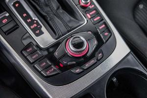 Pelēks Audi A4 2014 Kauņa, ar dzinēja tilpumu 2.00 L un nobraukumu 273 tūkst. km par 8890 €, foto 21 vietnē AUTOMOTO.COM.LV