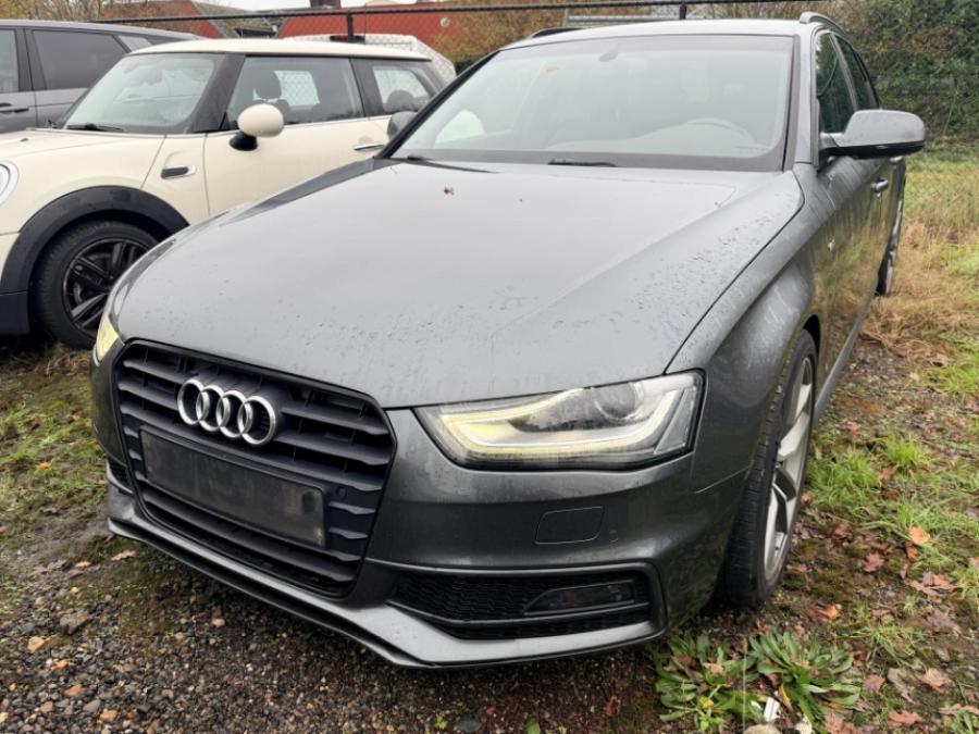 Grey Audi A4 2015 in Riga, with an engine capacity of 2.00 L and mileage of 198 thousand km for 11995 €, photo 3 on AUTOMOTO.COM.LV