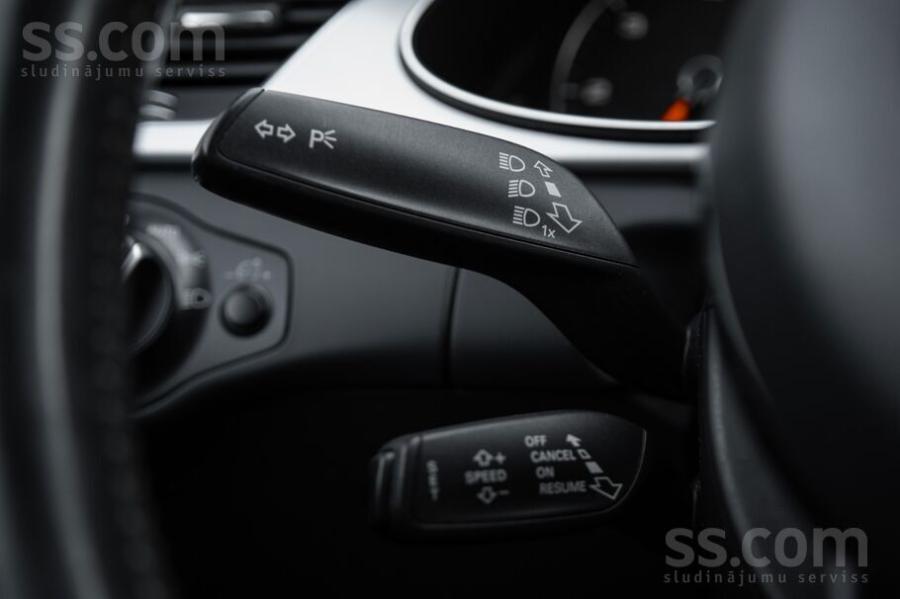 Pelēks Audi A4 2015 Rīga, ar dzinēja tilpumu 2.00 L un nobraukumu 325 tūkst. km par 9998 €, foto 18 vietnē AUTOMOTO.COM.LV