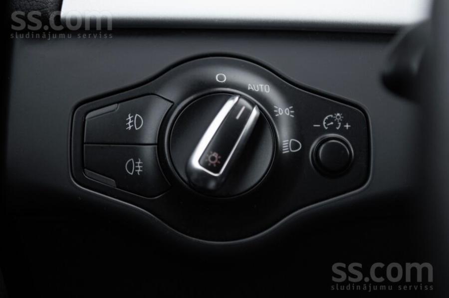 Pelēks Audi A4 2015 Rīga, ar dzinēja tilpumu 2.00 L un nobraukumu 325 tūkst. km par 9998 €, foto 30 vietnē AUTOMOTO.COM.LV