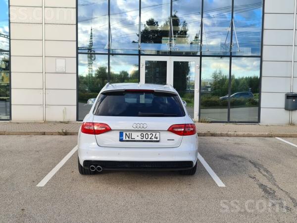 Grey Audi A4 2015 in Riga, with an engine capacity of 2.00 L and mileage of 225 thousand km for 13500 €, photo 4 on AUTOMOTO.COM.LV