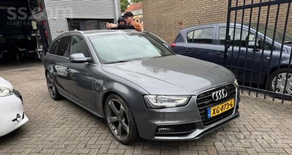 Pelēks Audi A4 2015 Cēsis, ar dzinēja tilpumu 3.00 L un nobraukumu 314 tūkst. km par 11500 €, foto 10 vietnē AUTOMOTO.COM.LV