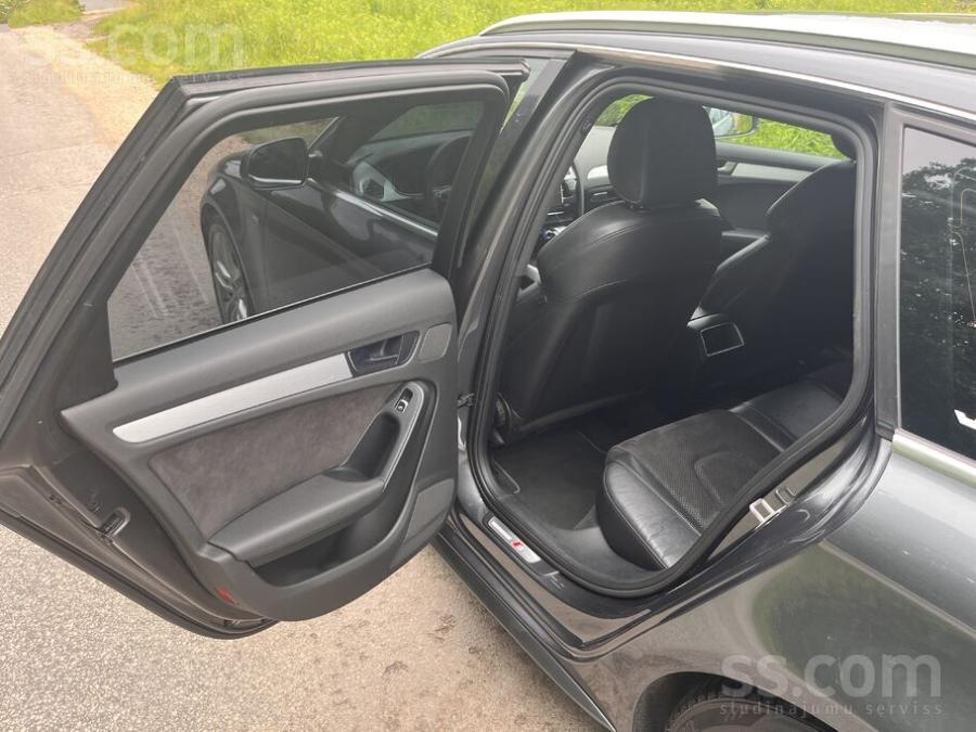 Pelēks Audi A4 2015 Rīga, ar dzinēja tilpumu 2.00 L un nobraukumu 316 tūkst. km par 10550 €, foto 8 vietnē AUTOMOTO.COM.LV