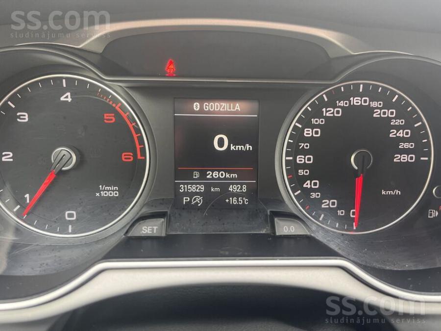 Pelēks Audi A4 2015 Rīga, ar dzinēja tilpumu 2.00 L un nobraukumu 316 tūkst. km par 10550 €, foto 13 vietnē AUTOMOTO.COM.LV