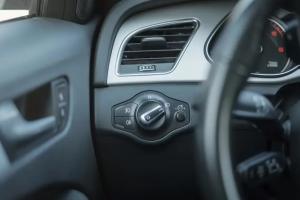 Pelēks Audi A4 2015 Liepāja, ar dzinēja tilpumu 3.00 L un nobraukumu 216 tūkst. km par 14500 €, foto 11 vietnē AUTOMOTO.COM.LV