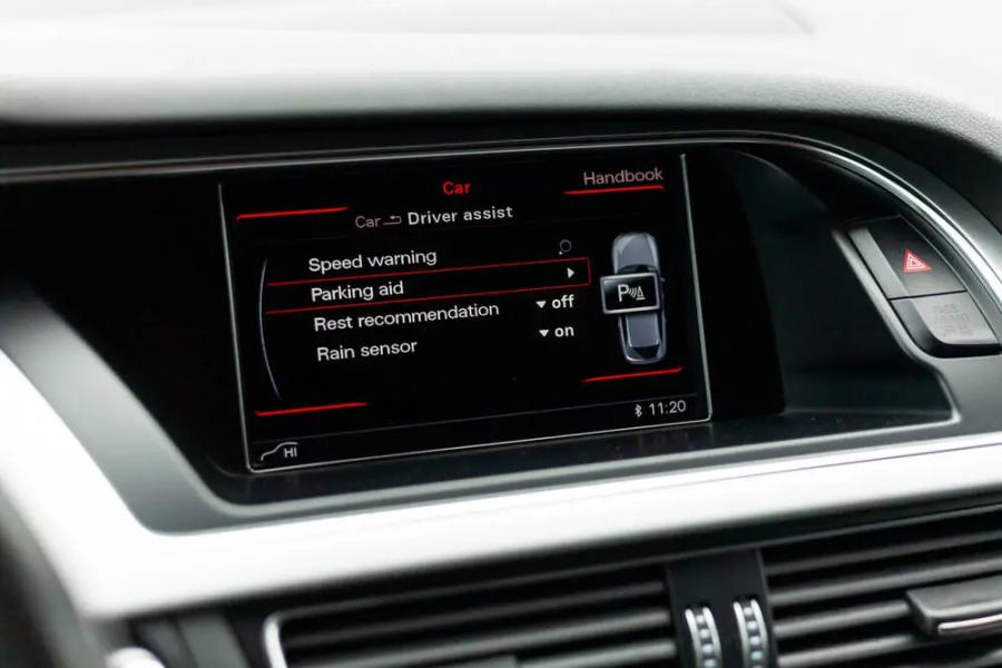 Pelēks Audi A4 2015 Rīga, ar dzinēja tilpumu 2.00 L un nobraukumu 198 tūkst. km par 11500 €, foto 16 vietnē AUTOMOTO.COM.LV