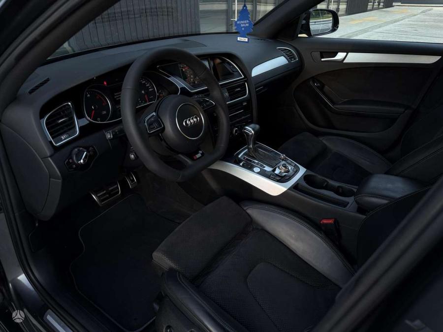 Grey Audi A4 2015 in Siauliai, with an engine capacity of 1.97 L and mileage of 258 thousand km for 9990 €, photo 15 on AUTOMOTO.COM.LV