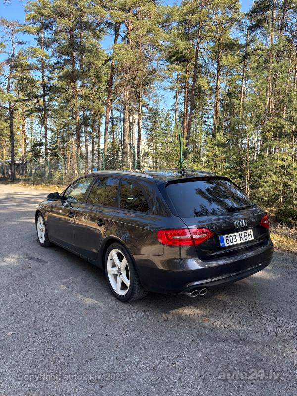 Pelēks Audi A4 2015 Tallina, ar dzinēja tilpumu 2.00 L un nobraukumu 359 tūkst. km par 8200 €, foto 2 vietnē AUTOMOTO.COM.LV