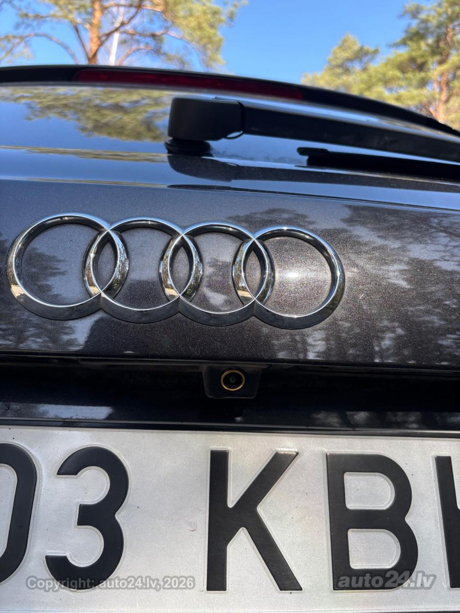 Grey Audi A4 2015 in Tallinn, with an engine capacity of 2.00 L and mileage of 359 thousand km for 8200 €, photo 11 on AUTOMOTO.COM.LV