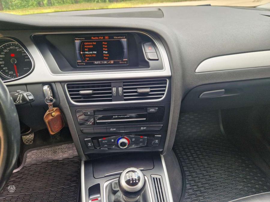 Grey Audi A4 2015 in Kaunas, with an engine capacity of 1.97 L and mileage of 181 thousand km for 8700 €, photo 18 on AUTOMOTO.COM.LV