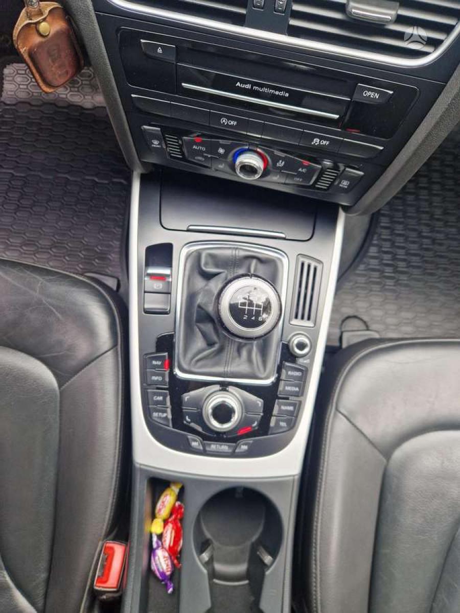 Grey Audi A4 2015 in Kaunas, with an engine capacity of 1.97 L and mileage of 181 thousand km for 8700 €, photo 30 on AUTOMOTO.COM.LV