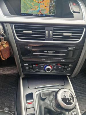 Grey Audi A4 2015 in Kaunas, with an engine capacity of 1.97 L and mileage of 181 thousand km for 8700 €, photo 31 on AUTOMOTO.COM.LV