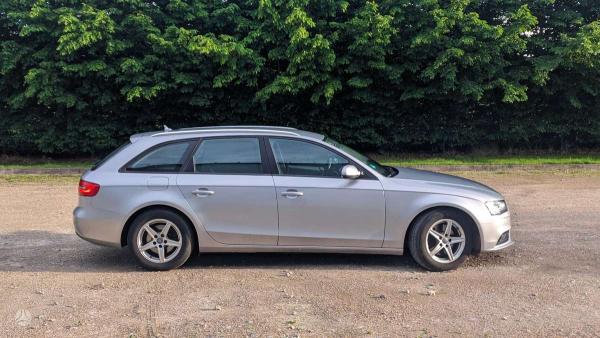 Grey Audi A4 2015 in Kaunas, with an engine capacity of 1.97 L and mileage of 231 thousand km for 9500 €, photo 8 on AUTOMOTO.COM.LV