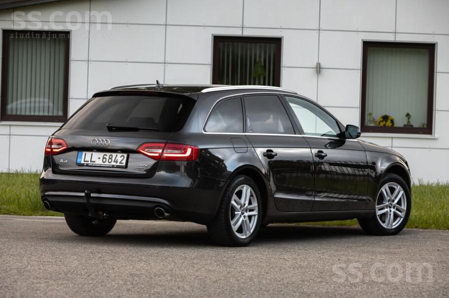 Pelēks Audi A4 2015 Jelgava, ar dzinēja tilpumu 3.00 L un nobraukumu 315 tūkst. km par 7999 €, foto 6 vietnē AUTOMOTO.COM.LV