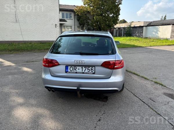 Grey Audi A4 2015 in Tukums, with an engine capacity of 2.00 L and mileage of 0 thousand km for 6000 €, photo 2 on AUTOMOTO.COM.LV