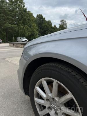 Grey Audi A4 2015 in Tukums, with an engine capacity of 2.00 L and mileage of 288 thousand km for 7000 €, photo 13 on AUTOMOTO.COM.LV