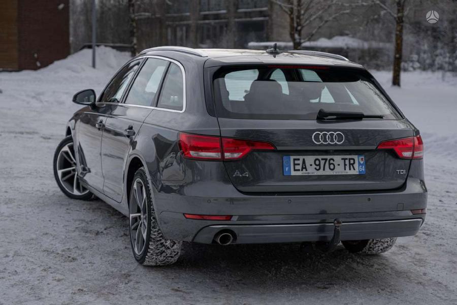 Grey Audi A4 2016 in Vilnius, with an engine capacity of 1.97 L and mileage of 233 thousand km for 12900 €, photo 11 on AUTOMOTO.COM.LV