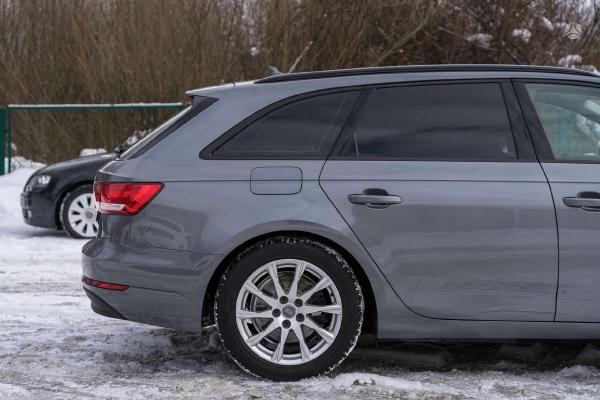 Grey Audi A4 2016 in Vilnius, with an engine capacity of 1.97 L and mileage of 240 thousand km for 12900 €, photo 4 on AUTOMOTO.COM.LV