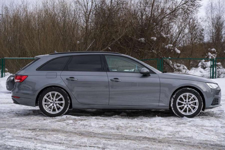 Grey Audi A4 2016 in Vilnius, with an engine capacity of 1.97 L and mileage of 240 thousand km for 12900 €, photo 9 on AUTOMOTO.COM.LV