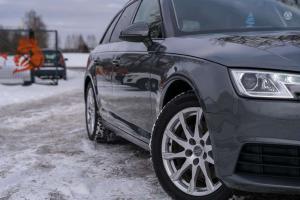 Grey Audi A4 2016 in Vilnius, with an engine capacity of 1.97 L and mileage of 240 thousand km for 12900 €, photo 12 on AUTOMOTO.COM.LV