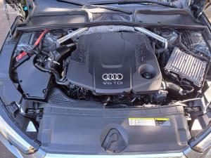 Grey Audi A4 2016 in Panevezys, with an engine capacity of 3.00 L and mileage of 249 thousand km for 14000 €, photo 14 on AUTOMOTO.COM.LV