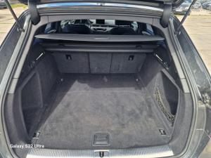 Grey Audi A4 2016 in Kaunas, with an engine capacity of 2.00 L and mileage of 300 thousand km for 8950 €, photo 9 on AUTOMOTO.COM.LV