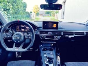 Grey Audi A4 2016 in Marijampole, with an engine capacity of 2.97 L and mileage of 221 thousand km for 17000 €, photo 9 on AUTOMOTO.COM.LV
