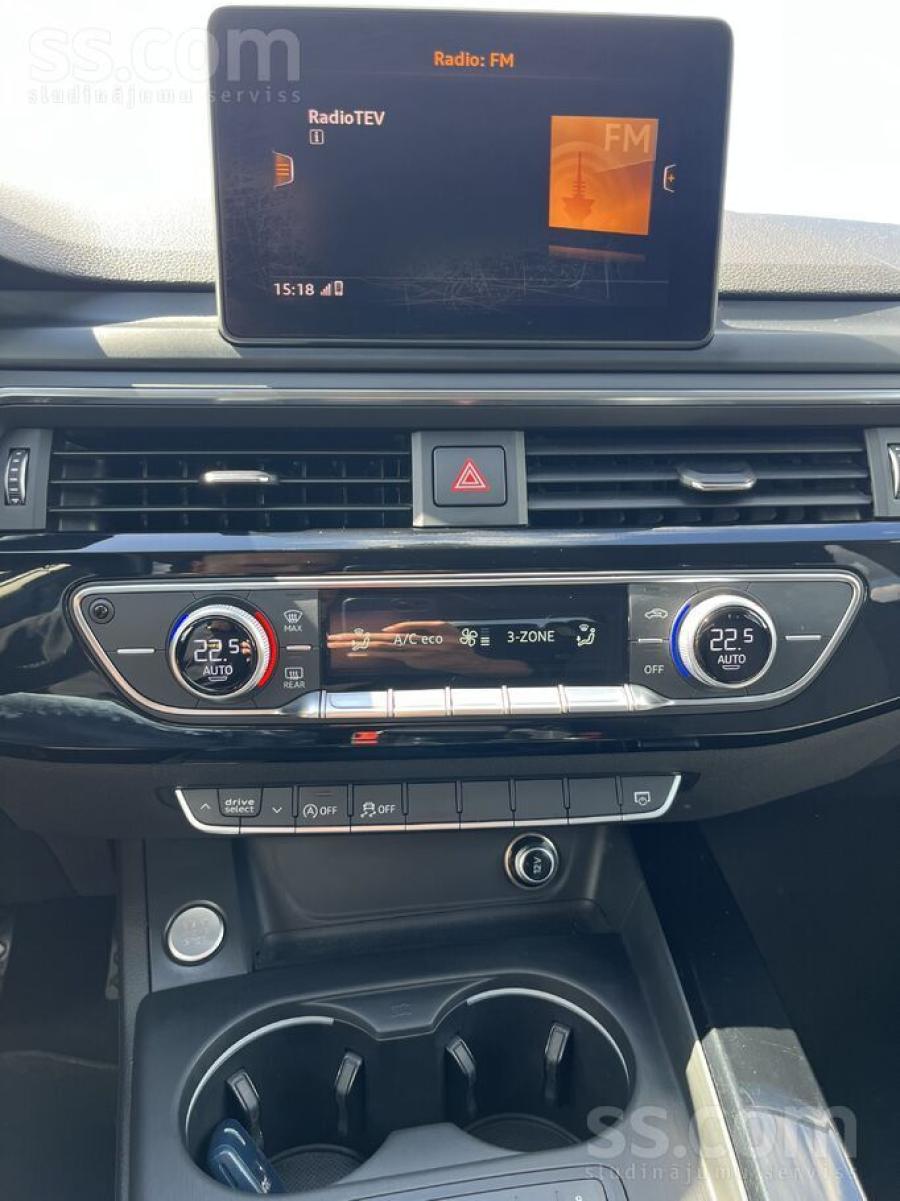 Grey Audi A4 2016 in Riga, with an engine capacity of 2.00 L and mileage of 330 thousand km for 10790 €, photo 7 on AUTOMOTO.COM.LV
