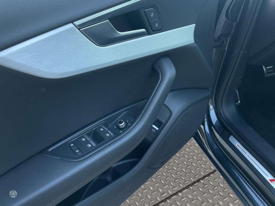 Grey Audi A4 2016 in Vilnius, with an engine capacity of 2.00 L and mileage of 259 thousand km for 6999 €, photo 14 on AUTOMOTO.COM.LV