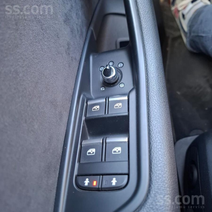 Pelēks Audi A4 2016 Ogre, ar dzinēja tilpumu 2.00 L un nobraukumu 284 tūkst. km par 13000 €, foto 9 vietnē AUTOMOTO.COM.LV